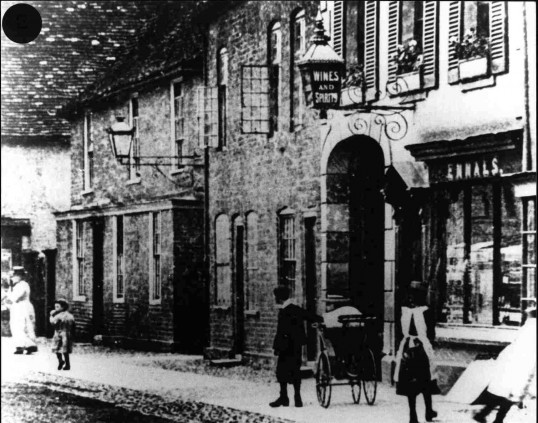 Royal Oak Pub – St.Neots – Past Times of St.Neots